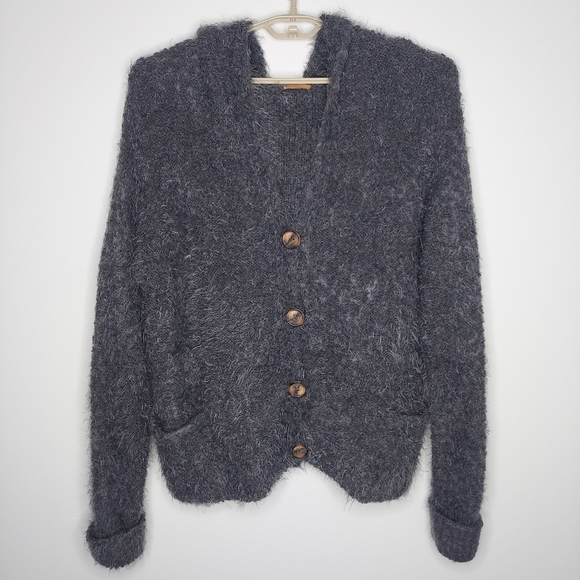 POL | Sweaters | Pol Cardigan Large Button Pocket Vneck Oversize Boucle ...